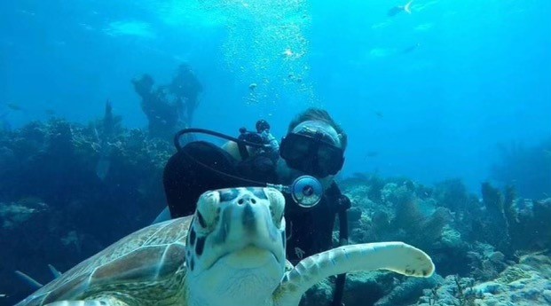 Santa Rosa science station students need funding for trip to aid coral ...