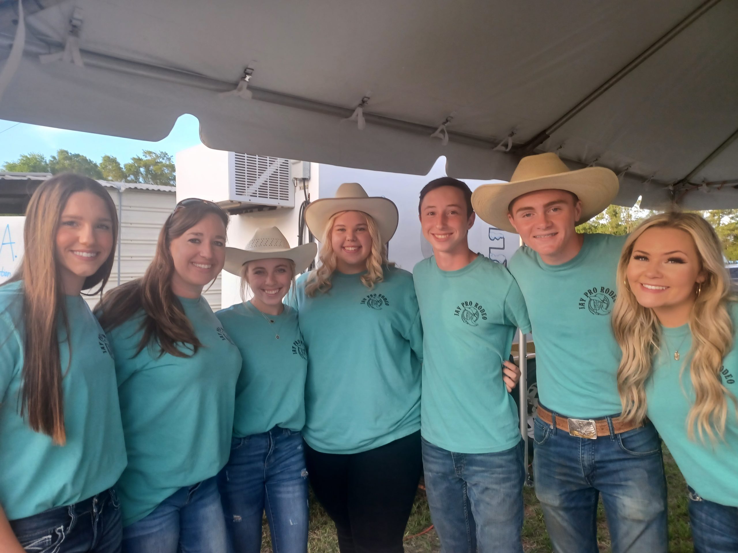 Rodeo put on by students raises money for charity | Santa Rosa Press ...
