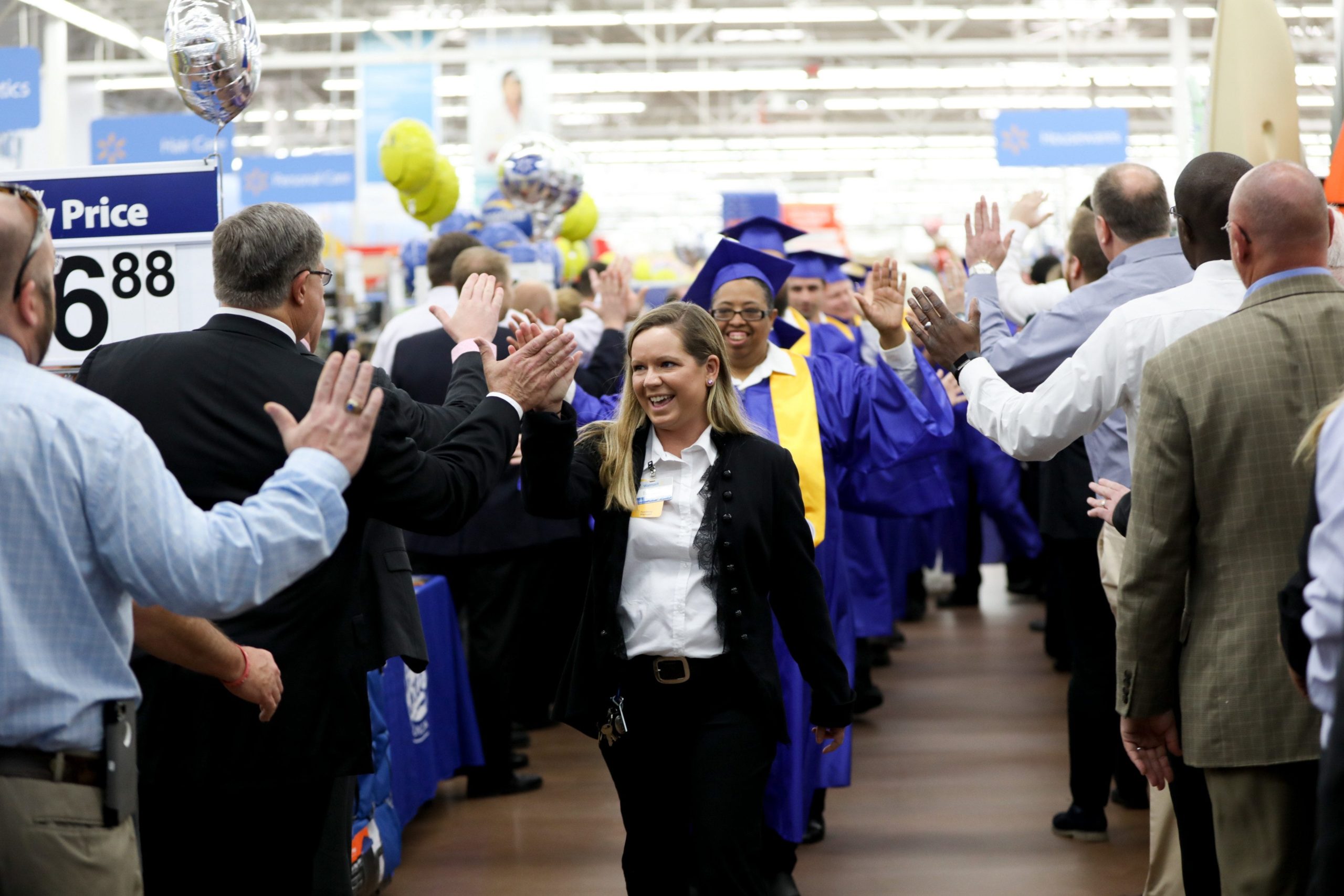 Walmart training academy opens in Navarre | Santa Rosa Press Gazette