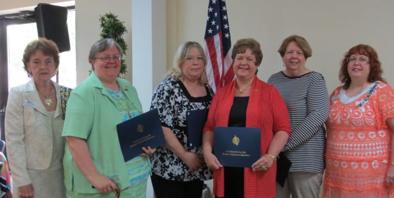 Presenting new daughters | Santa Rosa Press Gazette