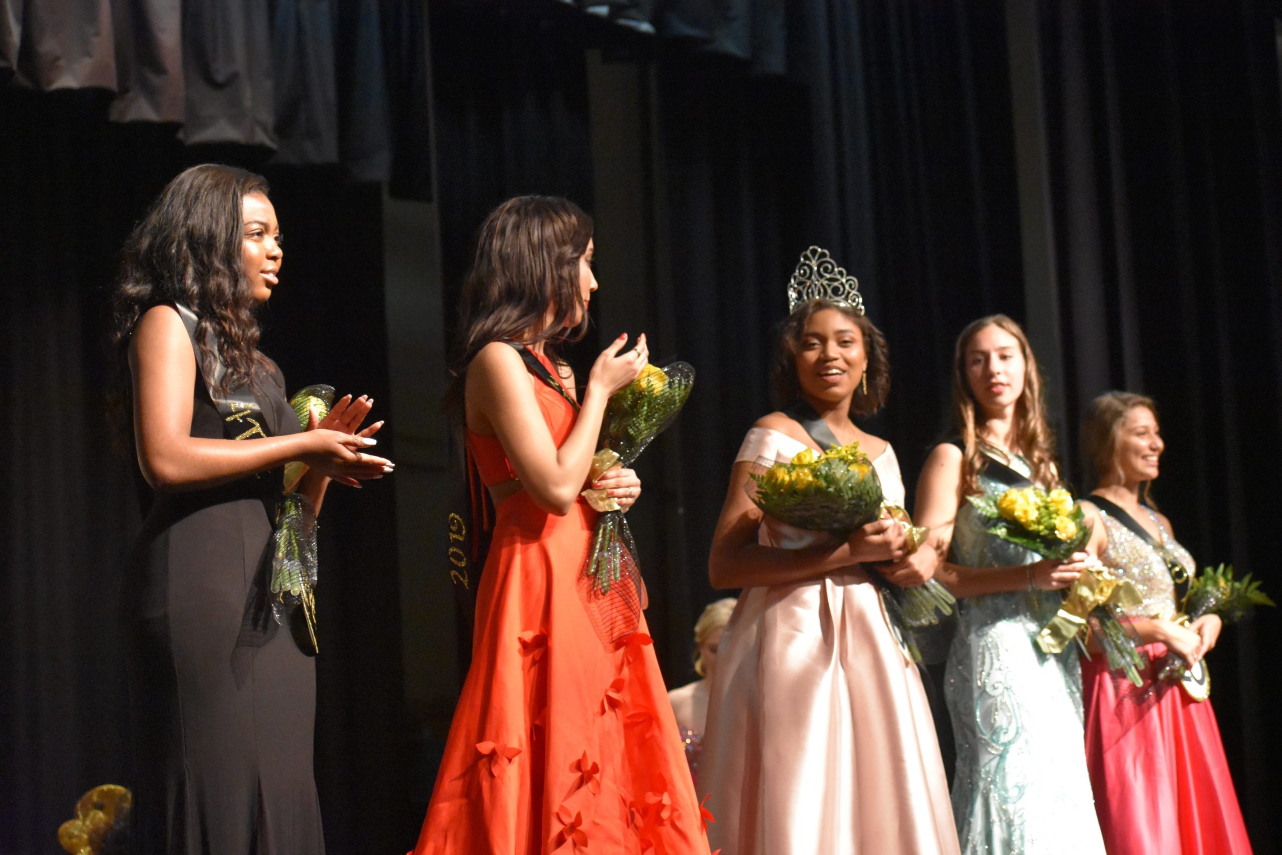 Crosby crowned Miss Milton High School | Santa Rosa Press Gazette