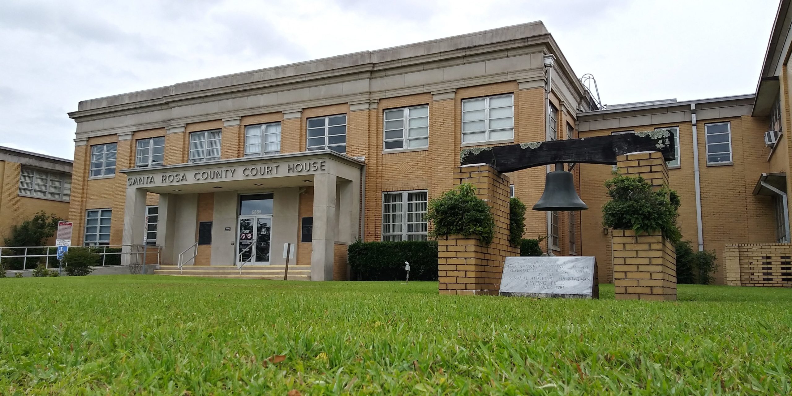 Milton citizens mull historic courthouse future | Santa Rosa Press Gazette