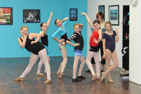 Performing arts studio opens in Pace | Santa Rosa Press Gazette
