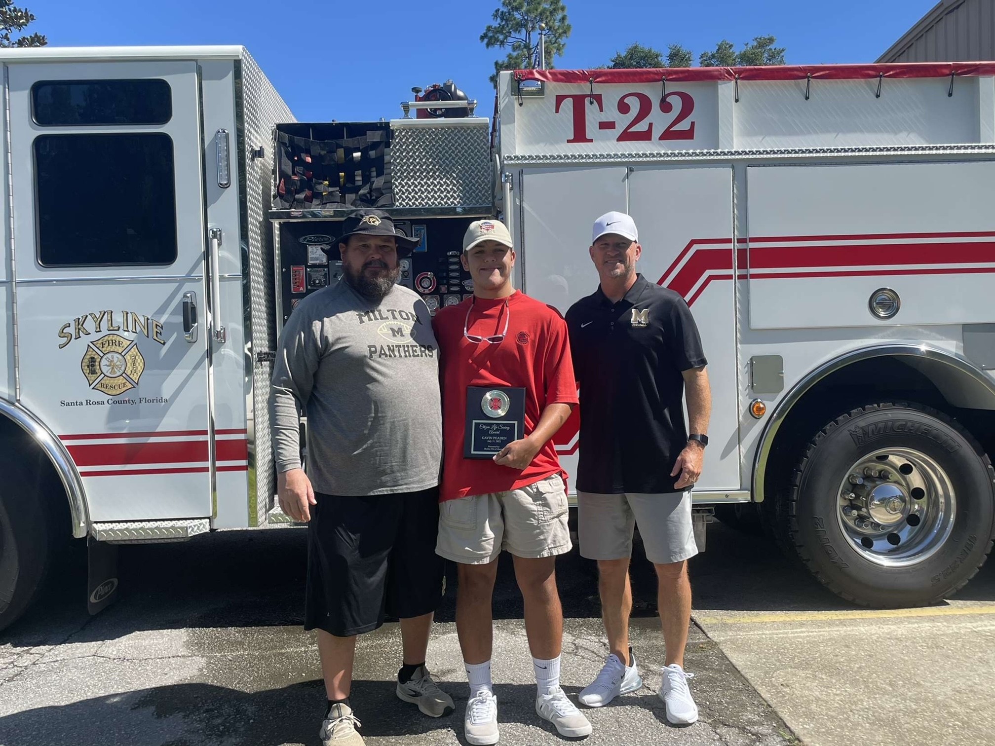 Milton Panther Gavin Peaden displays bravery in rescue effort | Santa ...