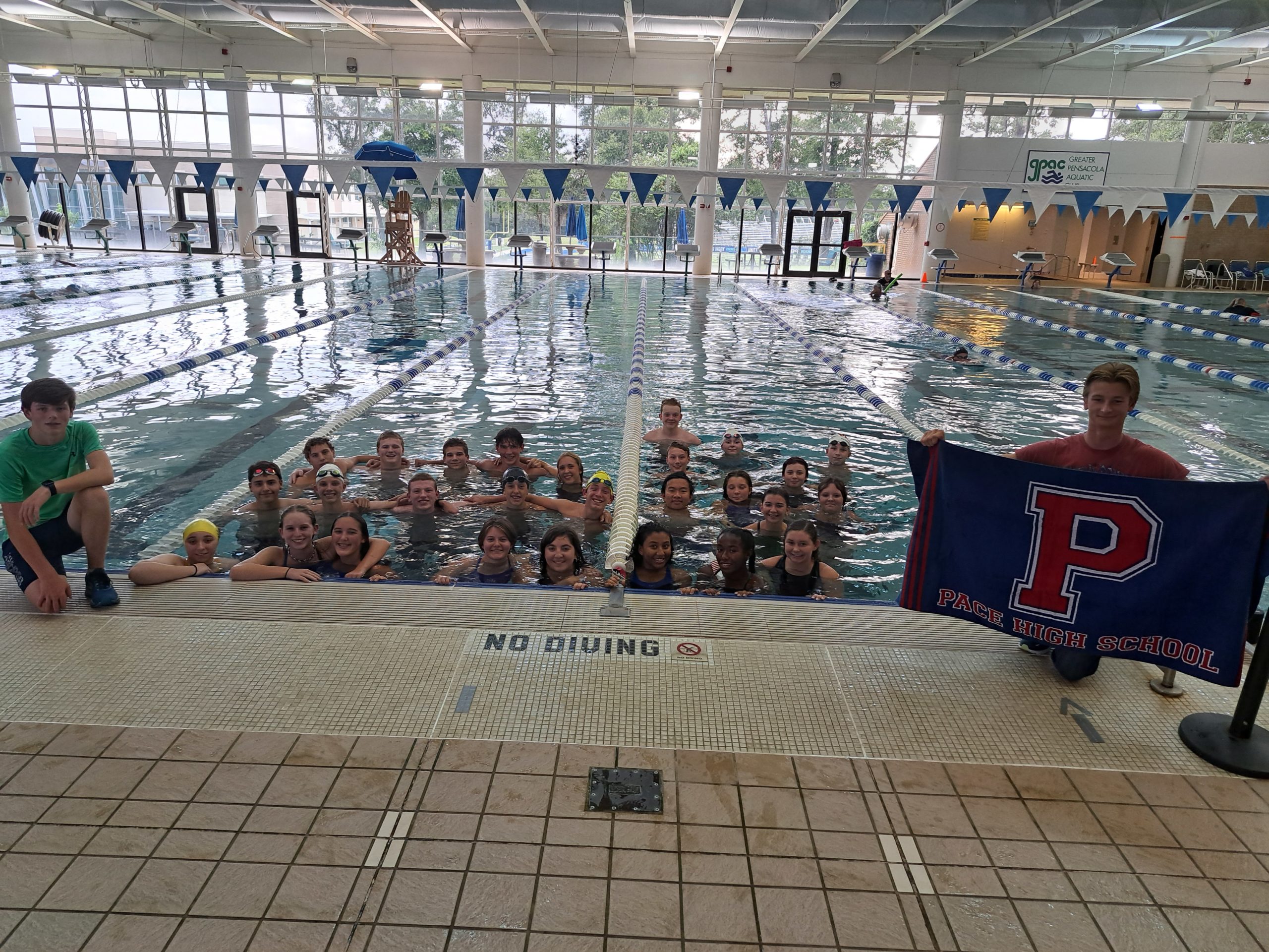 Family atmosphere helps fuel success of Pace swim team | Santa Rosa ...