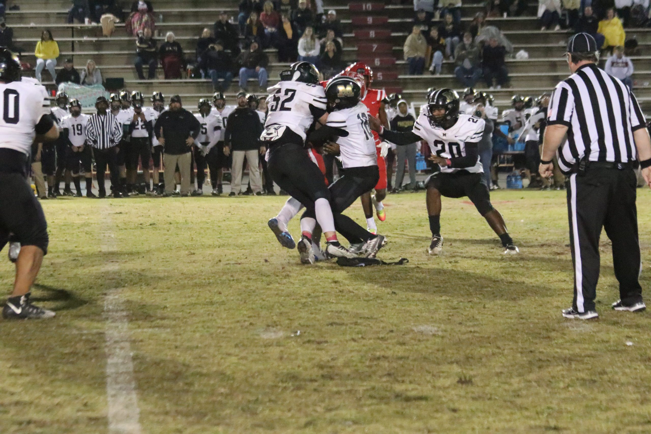 Late rally not enough as Panthers fall to Bulldogs | Santa Rosa Press ...