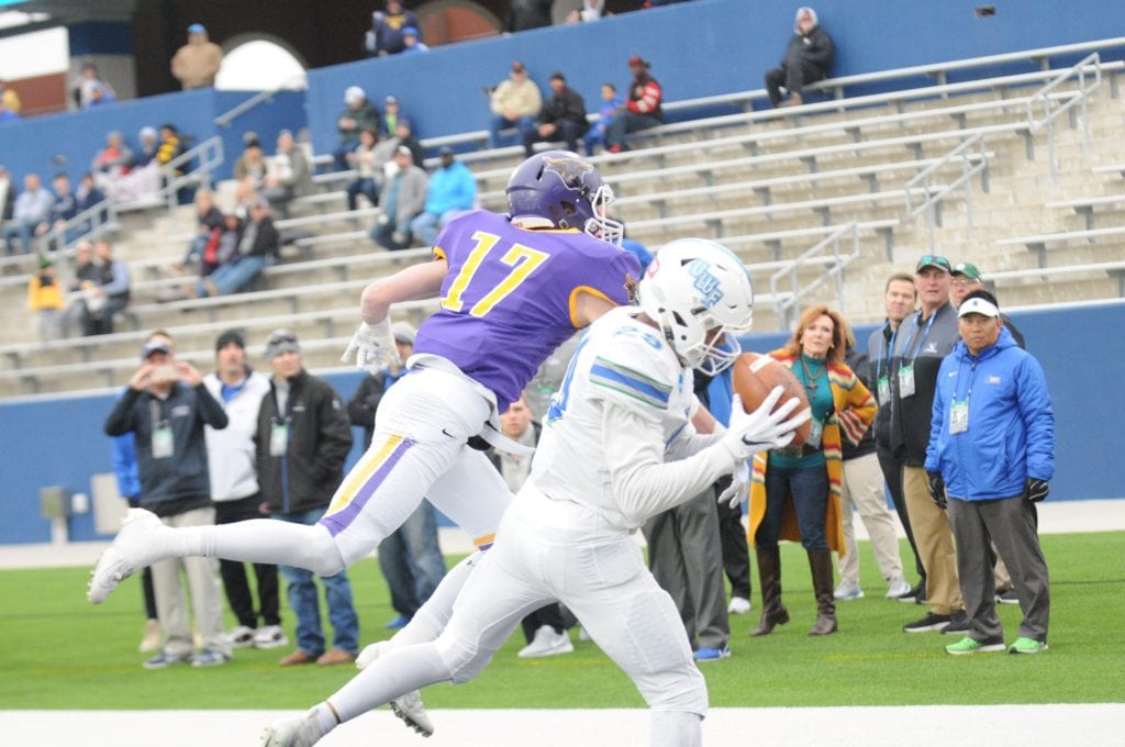 Las Vegas next stop for former UWF football star | Santa Rosa Press Gazette