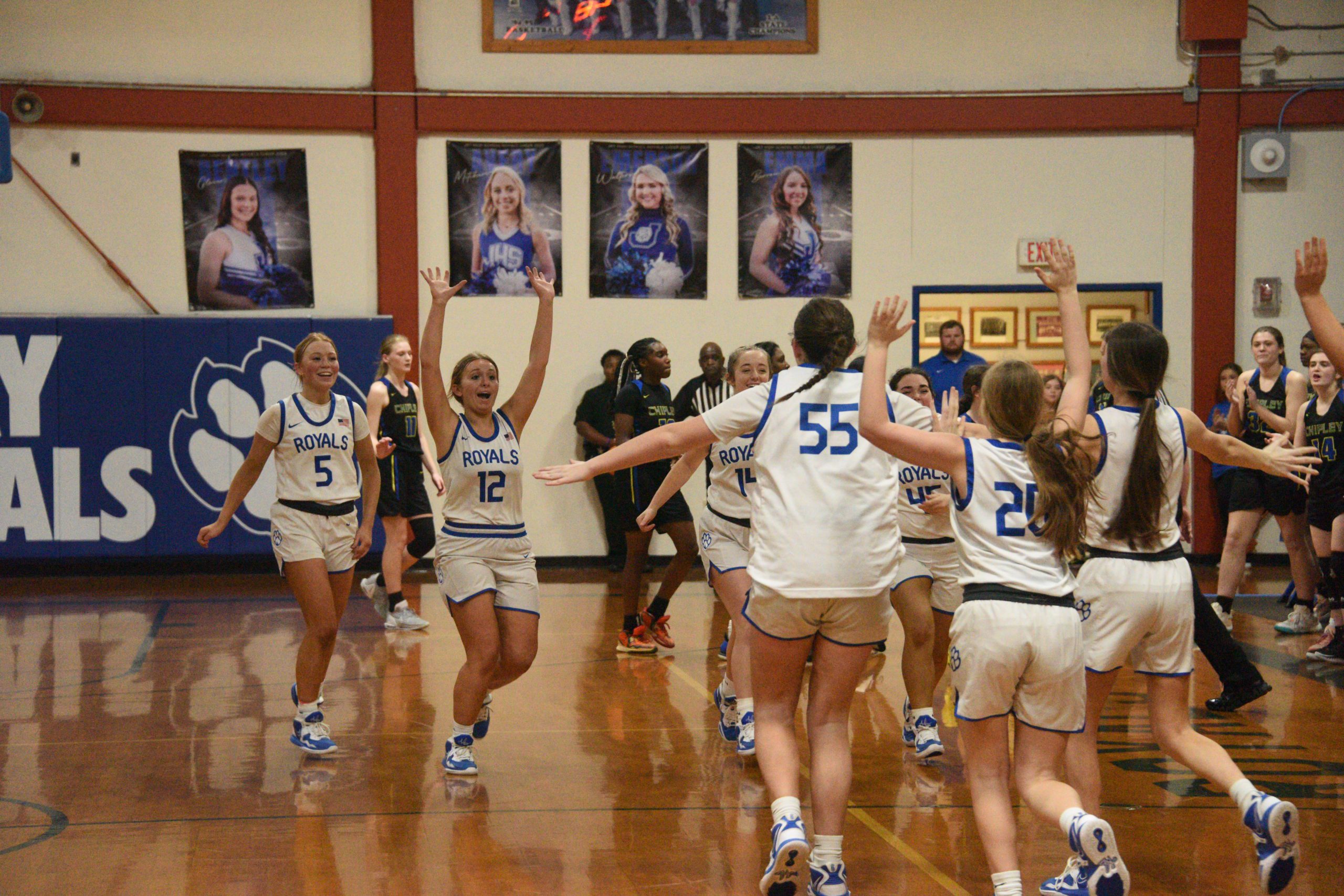 Jay Royals 'enjoy the moment' as they advance to Elite Eight | Santa ...
