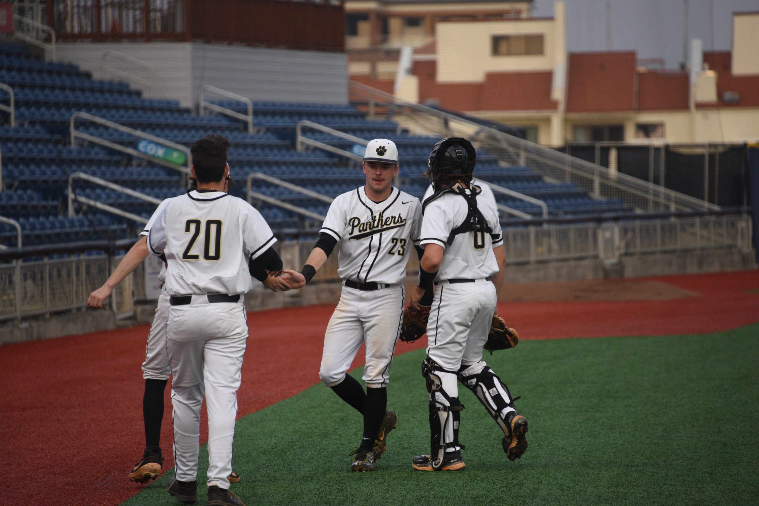 Panthers pour on runs late to beat Pine Forest | Santa Rosa Press Gazette