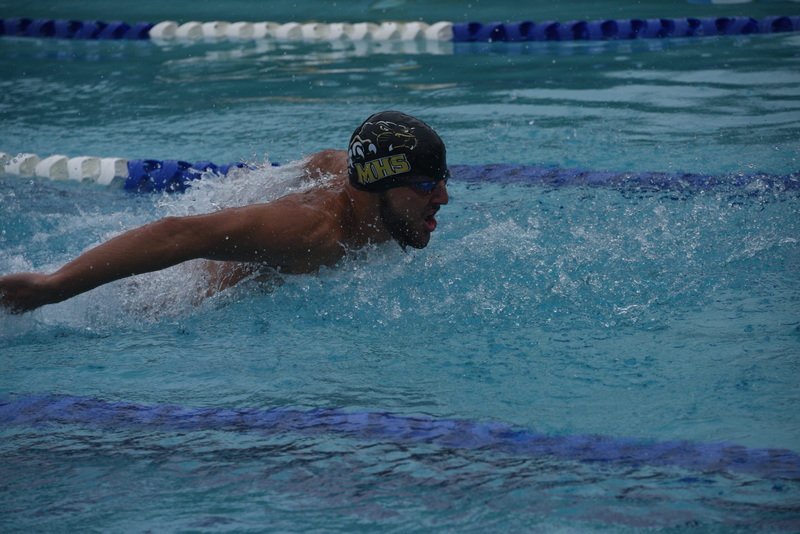 Simmons enjoying his 'best year yet' as high school swimmer | Santa ...