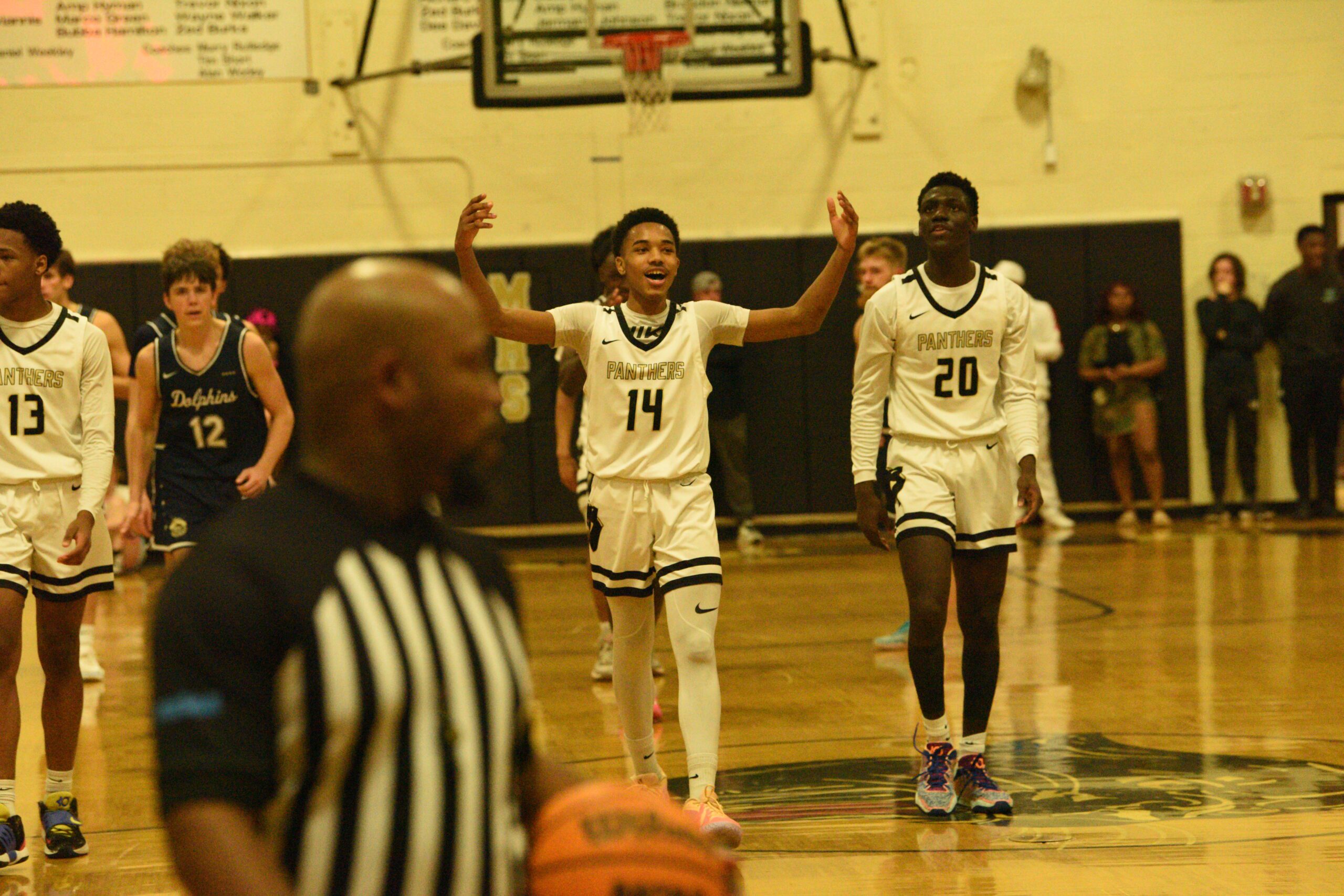 Memorable night for Milton in district final | Santa Rosa Press Gazette