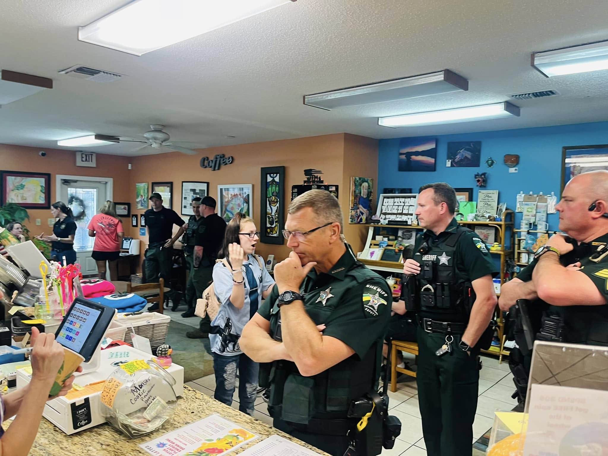 Coffee with a Cop at Mama Lattes | Santa Rosa Press Gazette