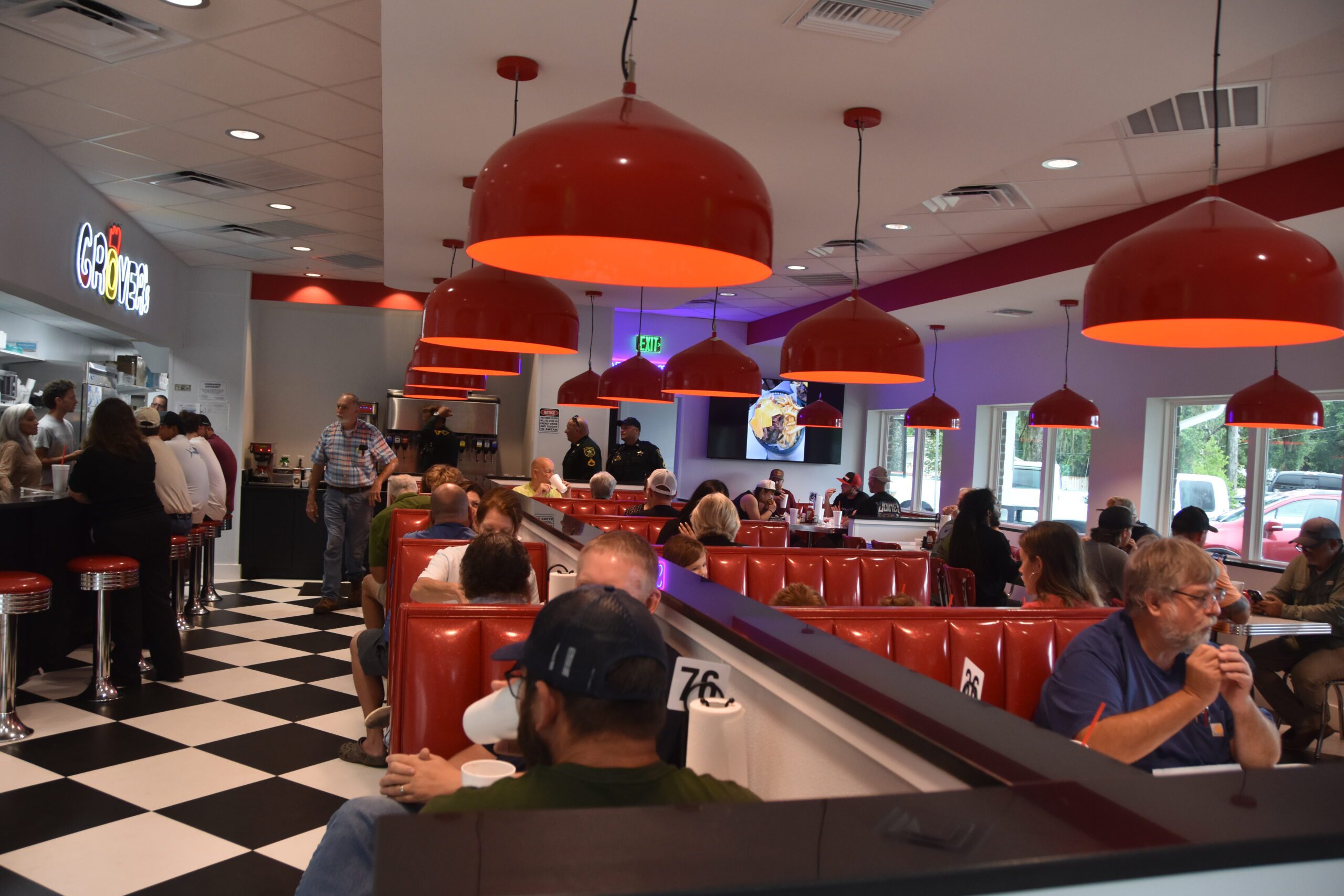 Grover’s 2.0 holds grand opening of Milton location | Santa Rosa Press ...