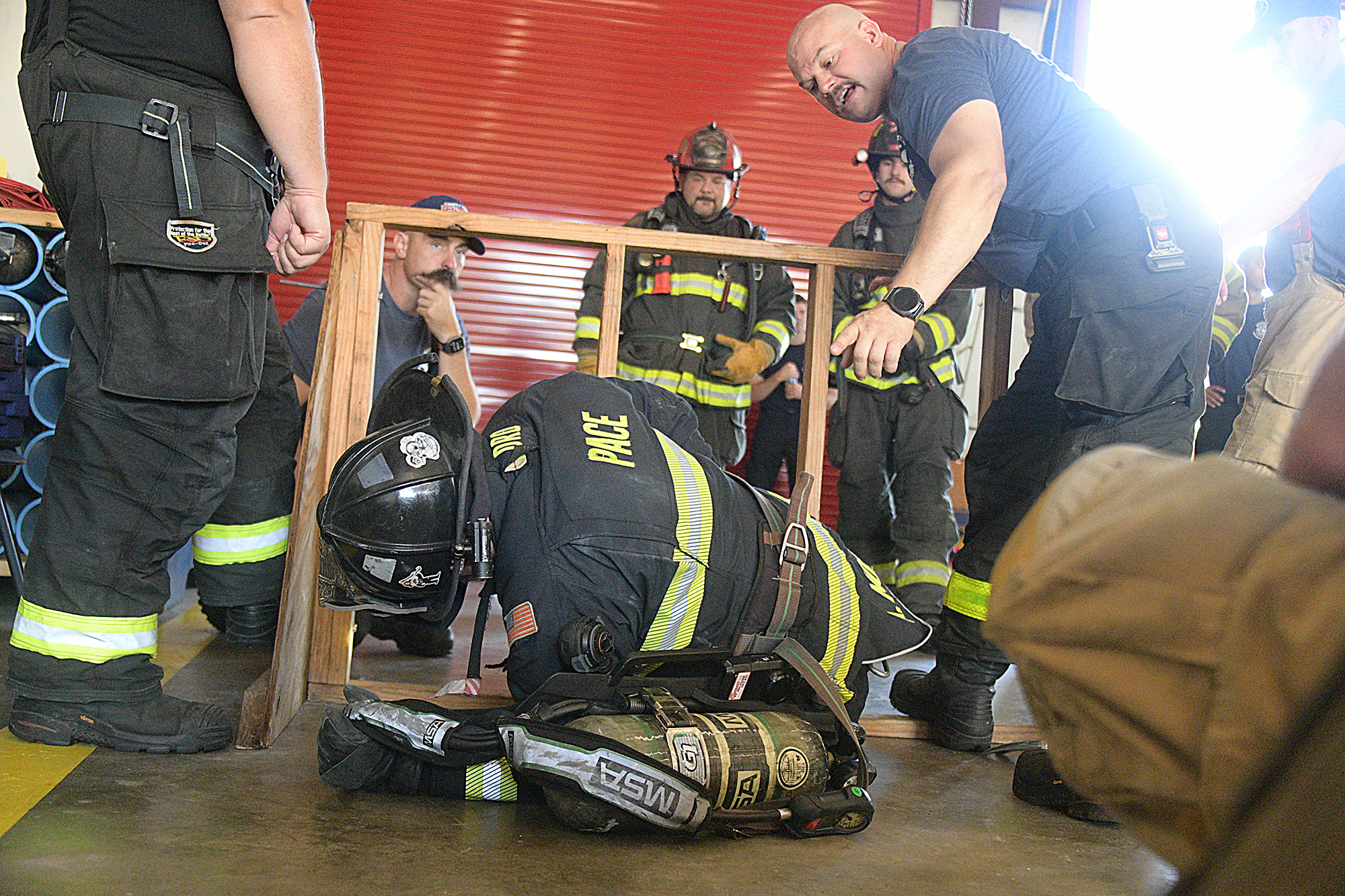 850 Fireman training day gives local firefighters chance to hone skills ...